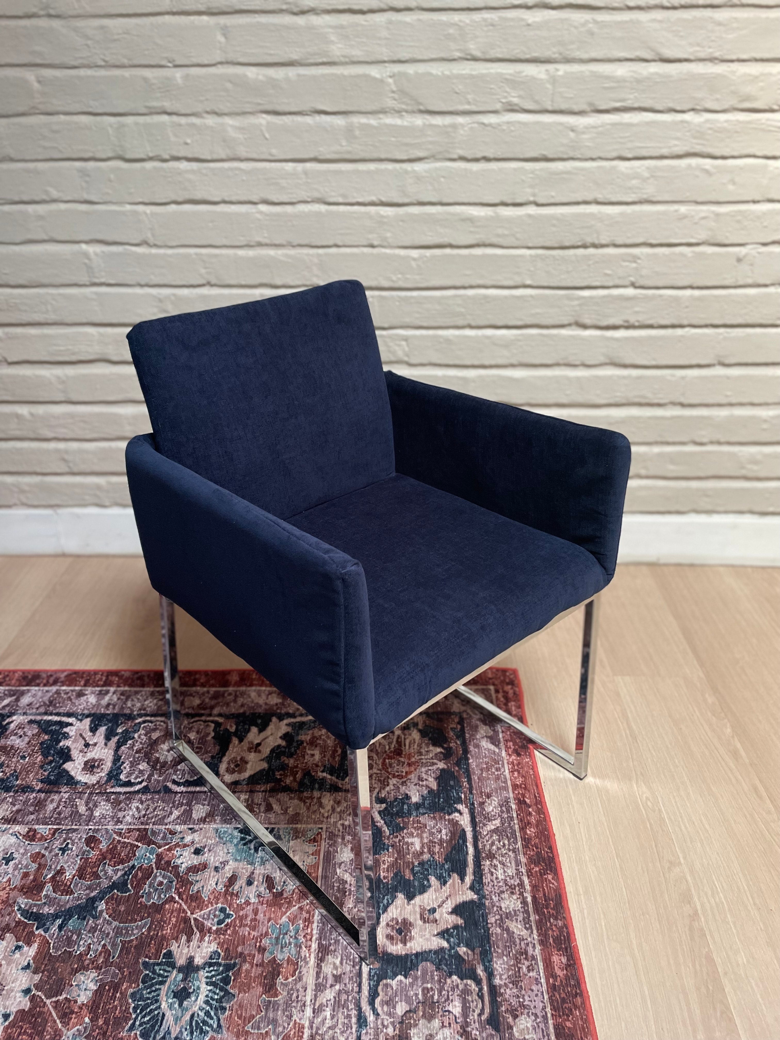 Solo armchair by Antonio Citterio – 31st Home